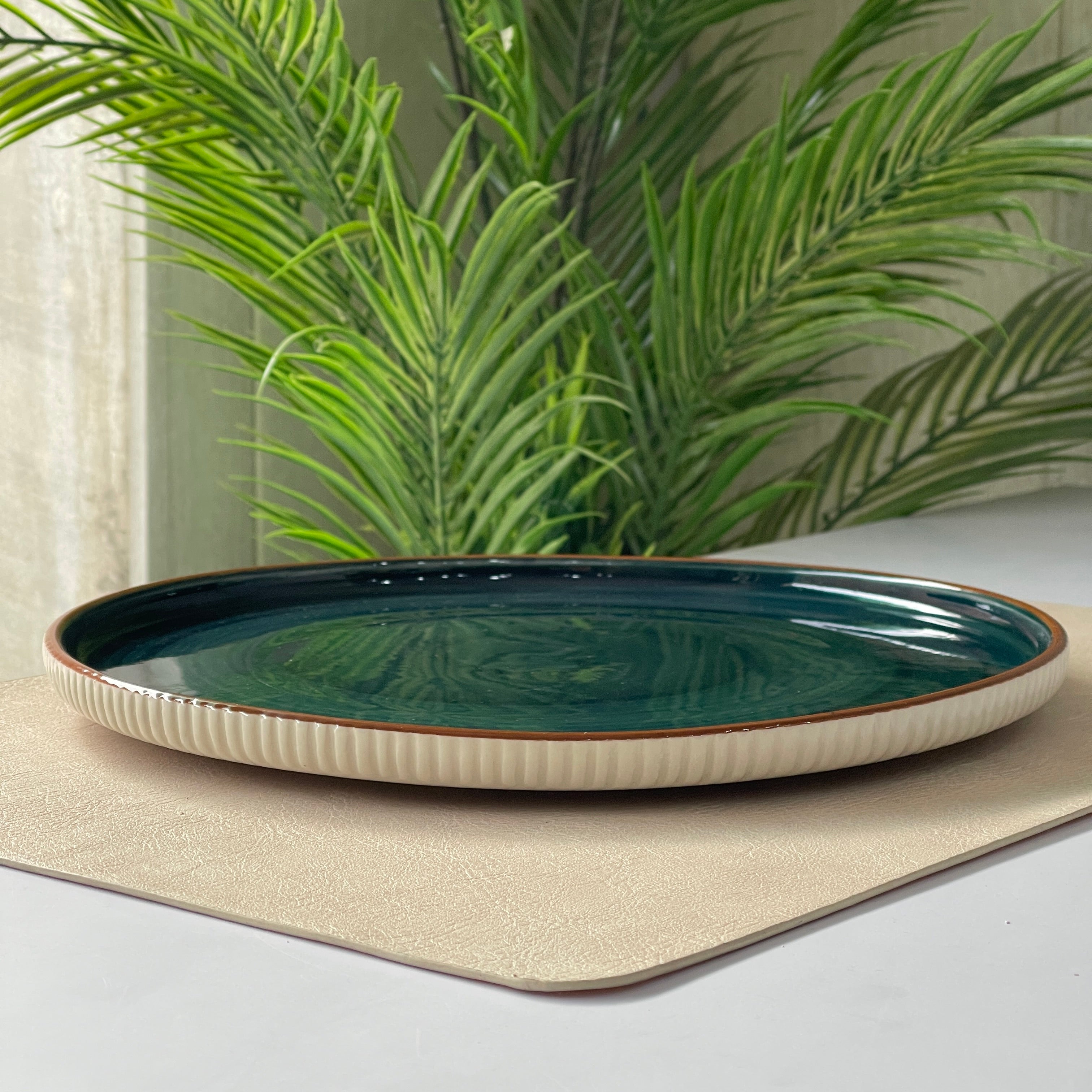 10 inch Pebble Edge Plate ( Peacock Green Colorline ) – Classic Ceramics